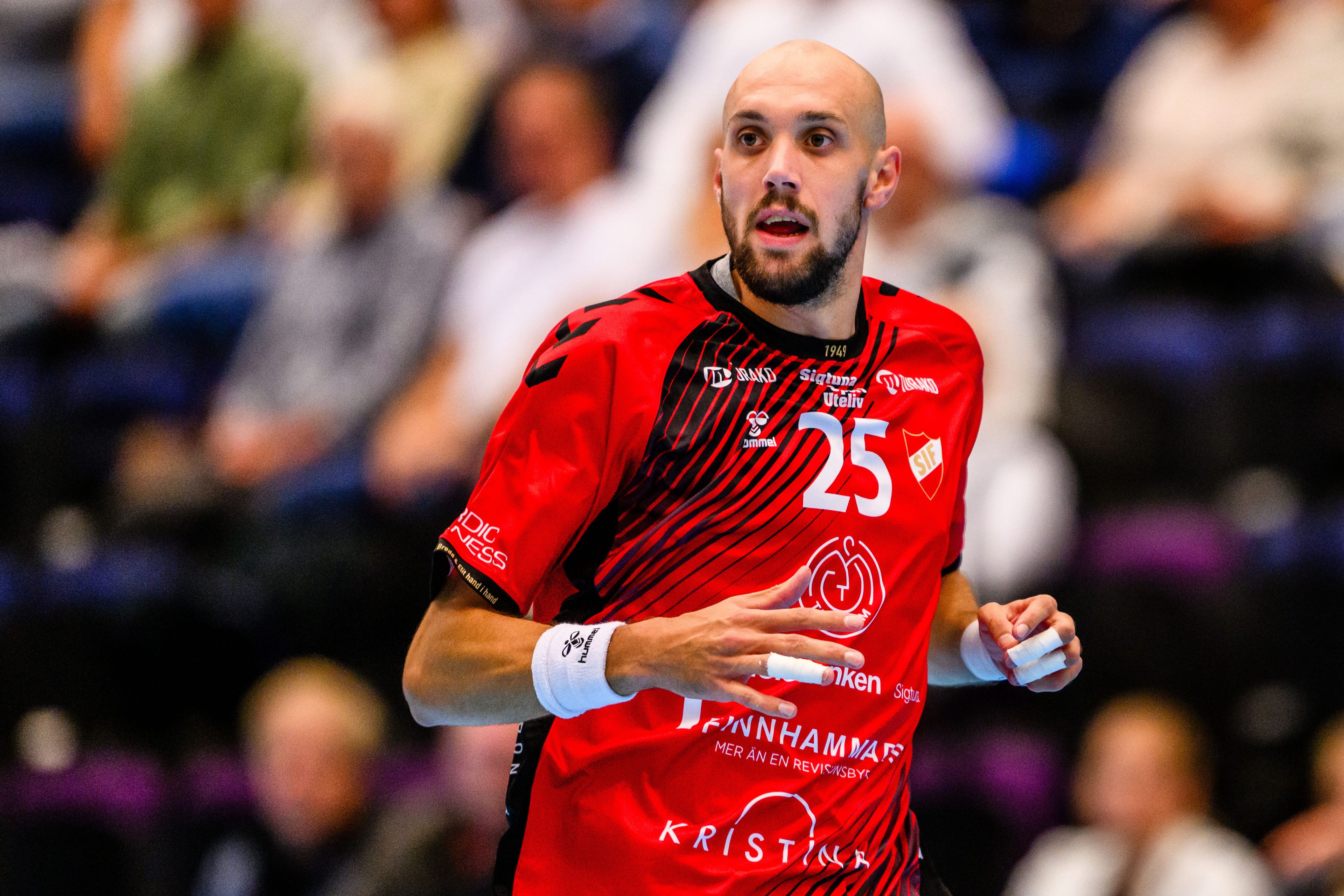 Allsvenskan: Skånela upp i serieledning, Lugi trummar på och RIK närmar ...